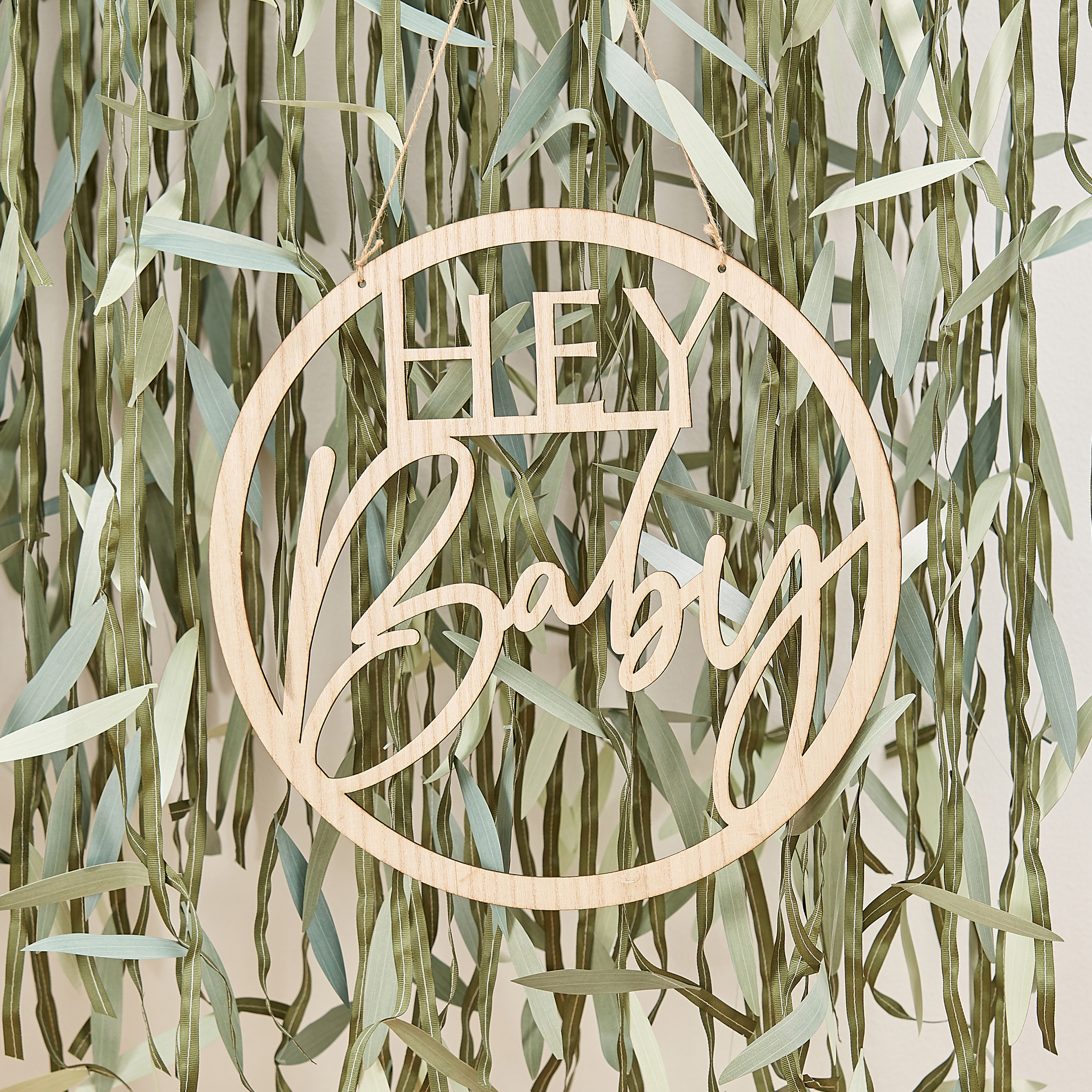 Wooden Hey Baby Shower Sign | Ginger Ray