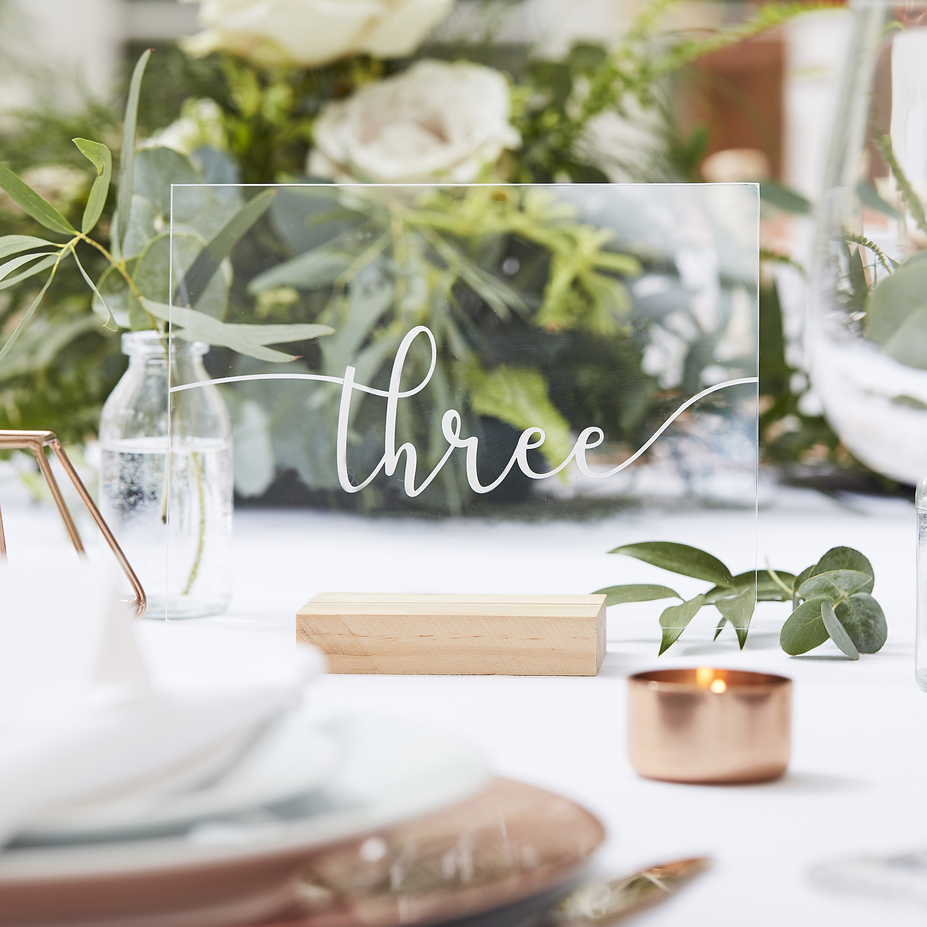 Acrylic Table Numbers | Ginger Ray