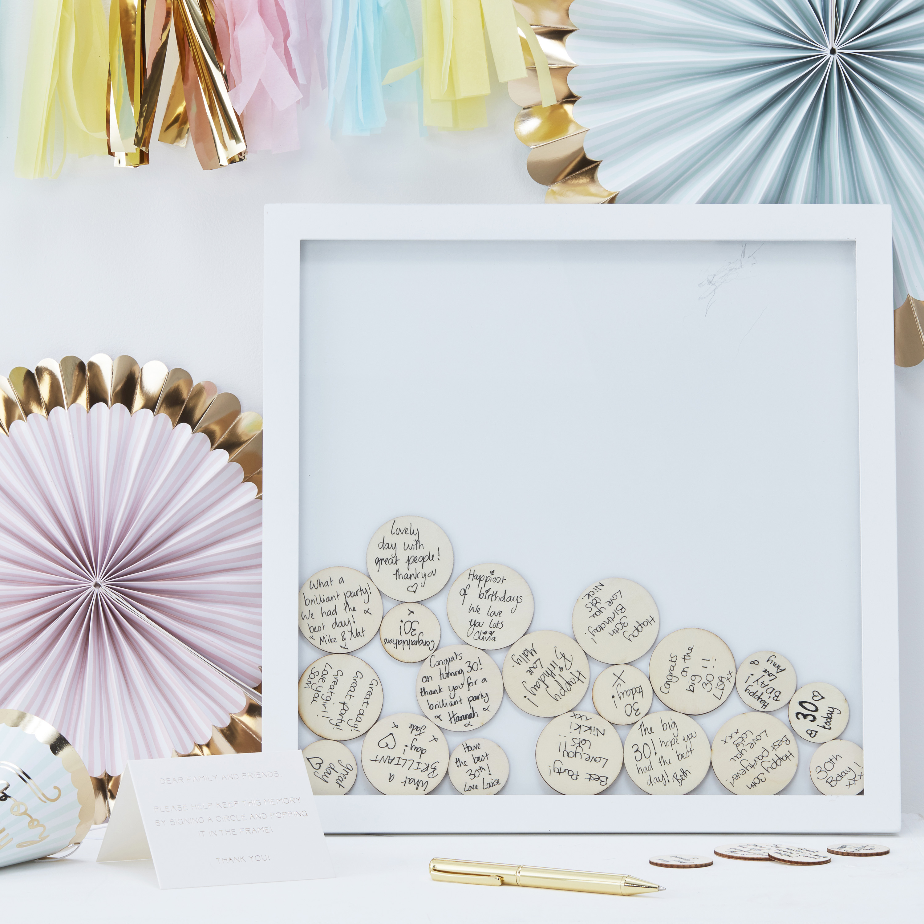 Circle Drop Top Frame Guest Book Alternative | Ginger Ray