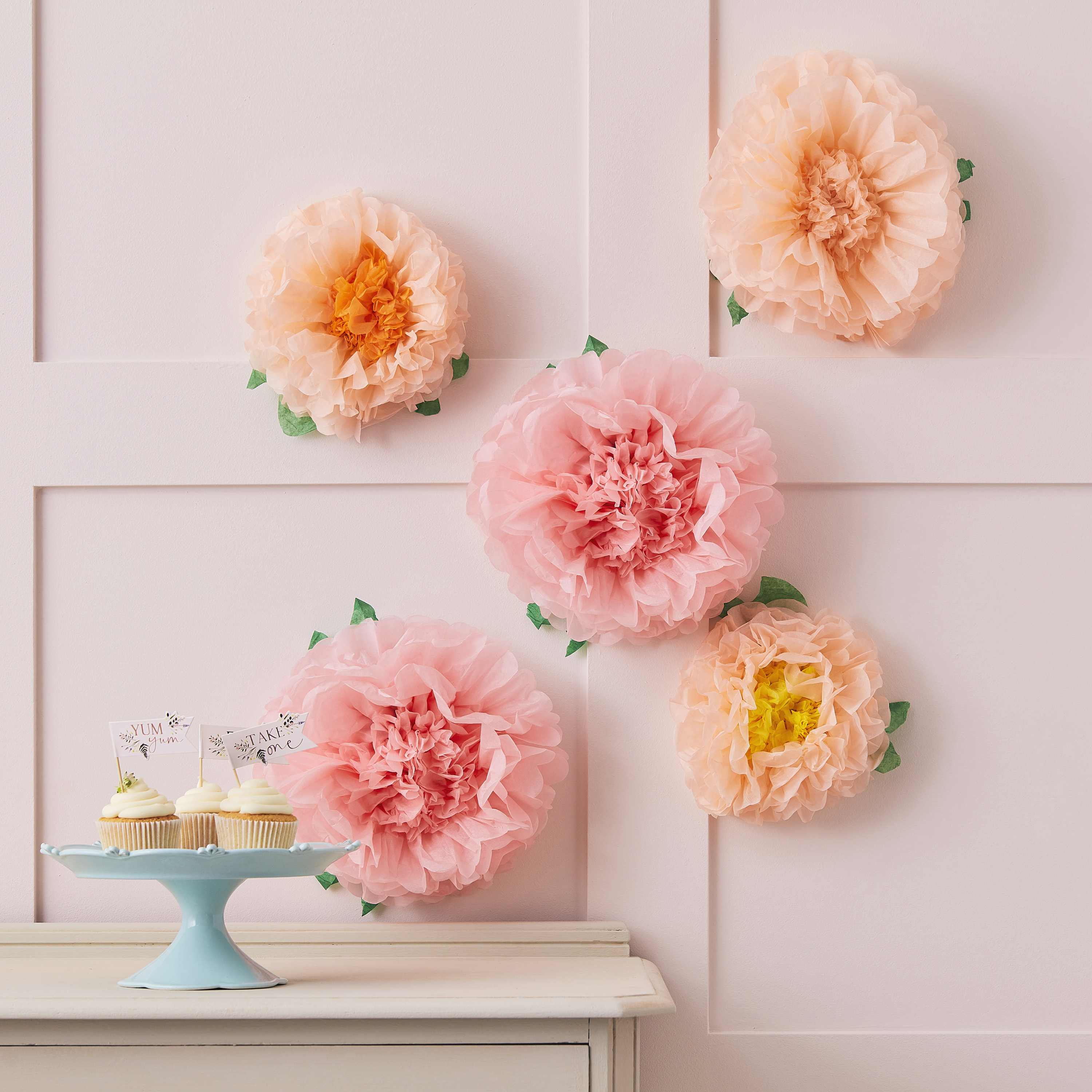 Tissue Paper Flowers Decoration | Ginger Ray