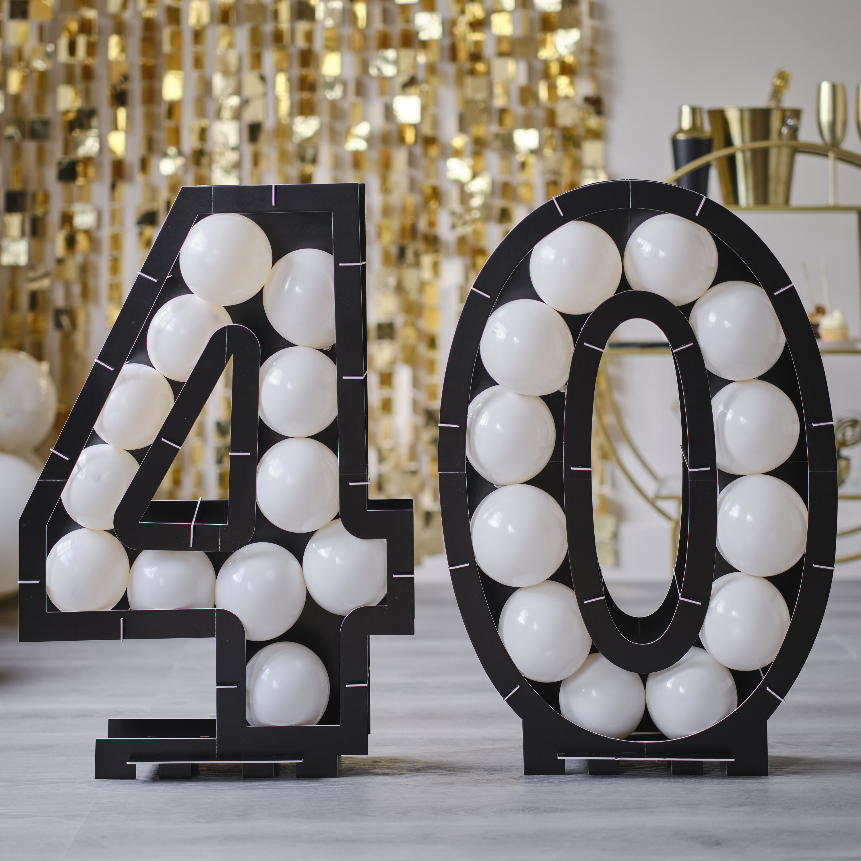Black 40th Balloon Mosaic Frame Decoration | Ginger Ray