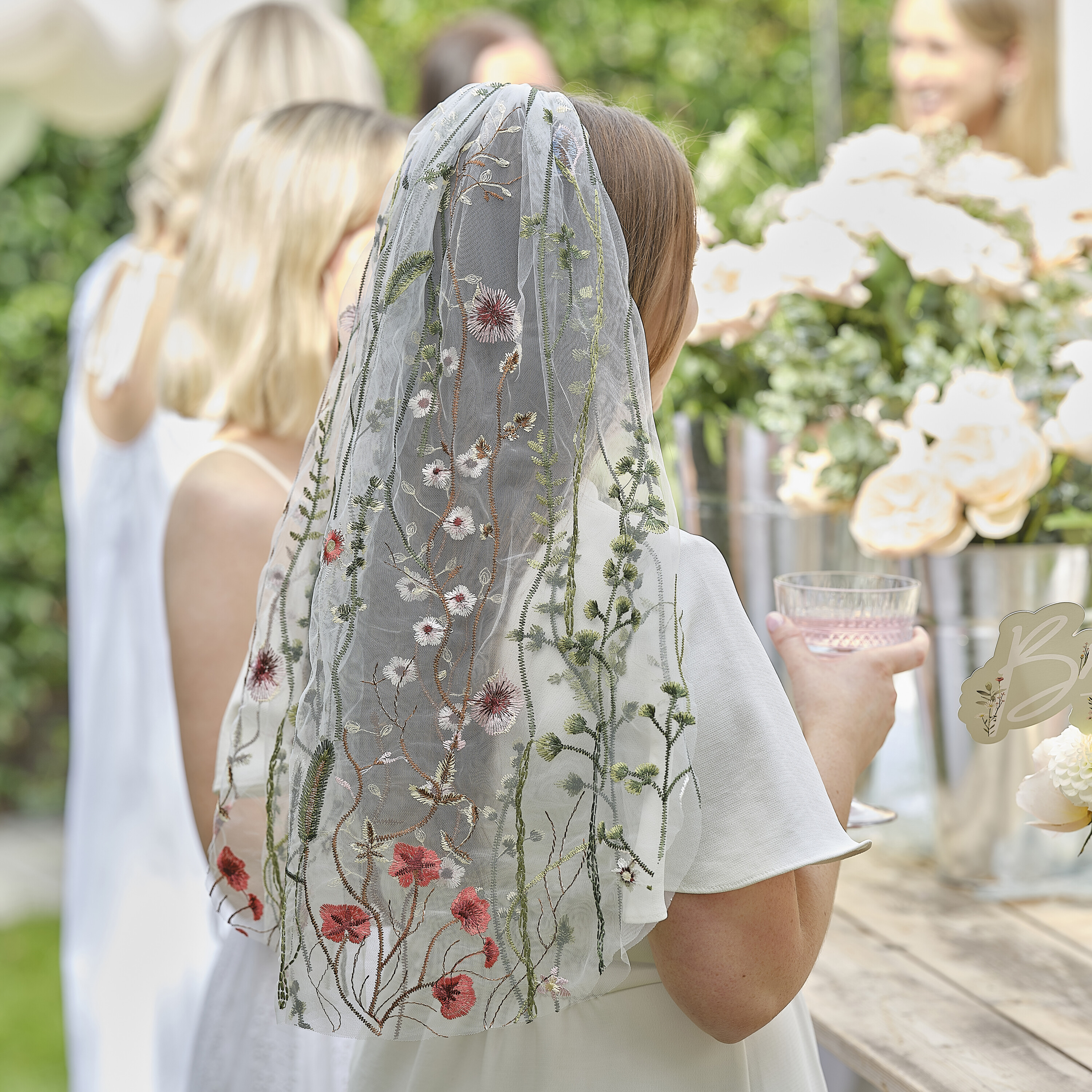 Embroidered Floral Hen Party Veil | Ginger Ray