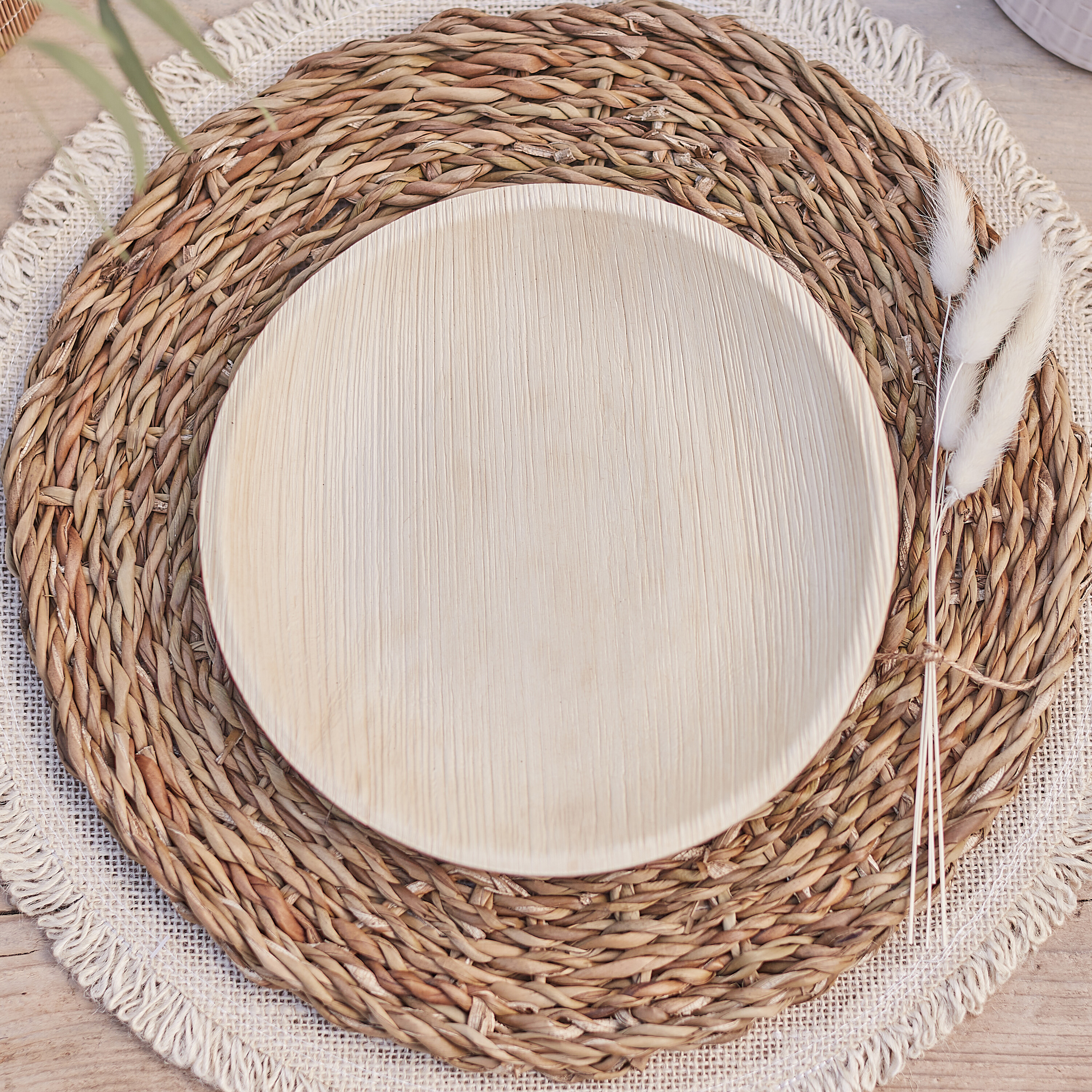 Eco Palm Leaf Plates | Ginger Ray