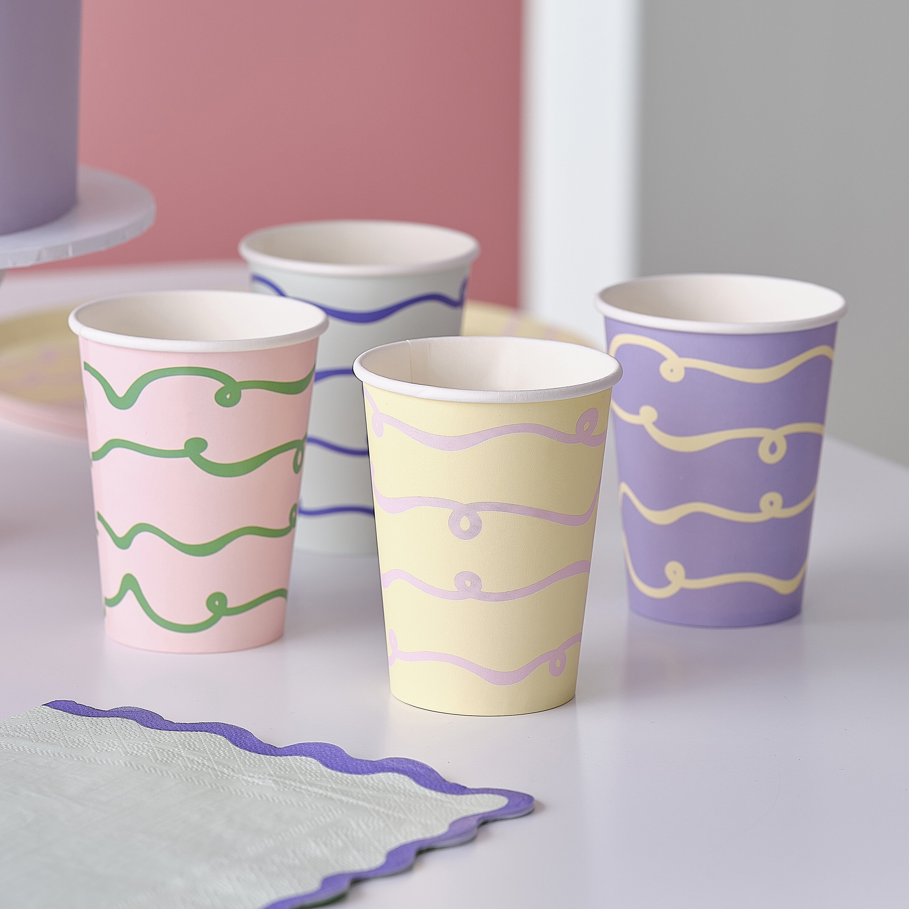 Wavy Pastel Party Cups | Ginger Ray