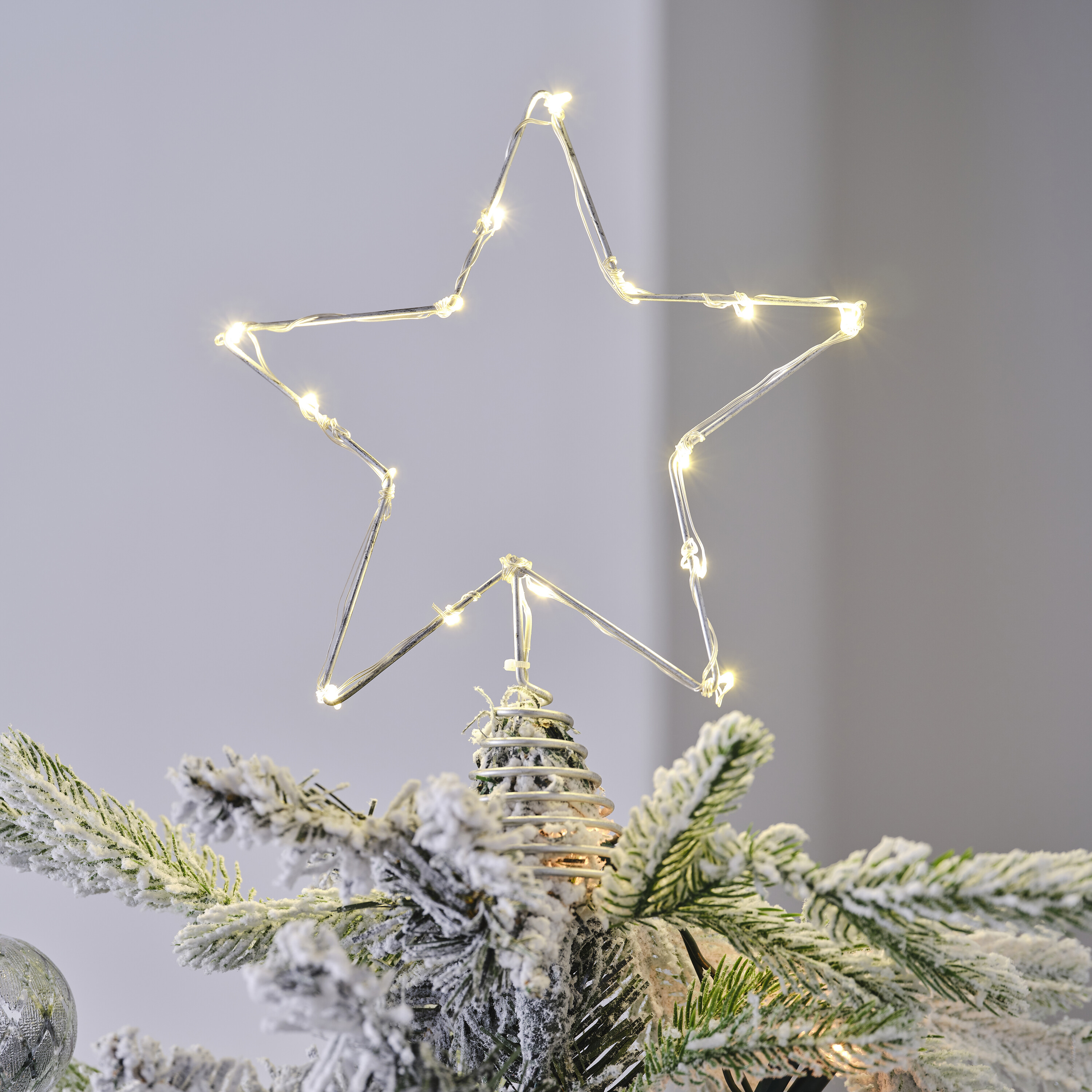 Silver Christmas Tree Topper - Star Xmas Tree Topper with Lights ...