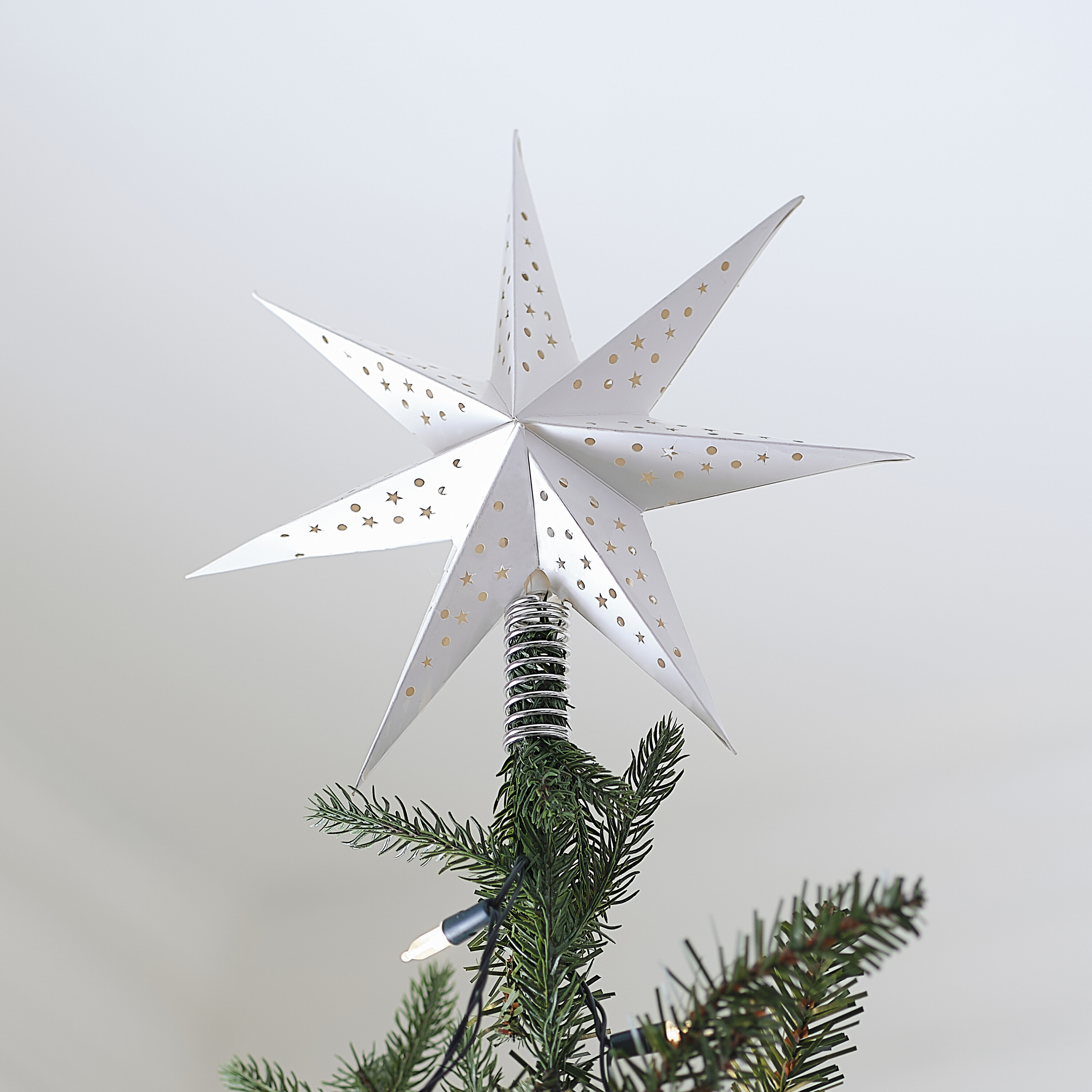Paper White Star Christmas Tree Topper | Ginger Ray
